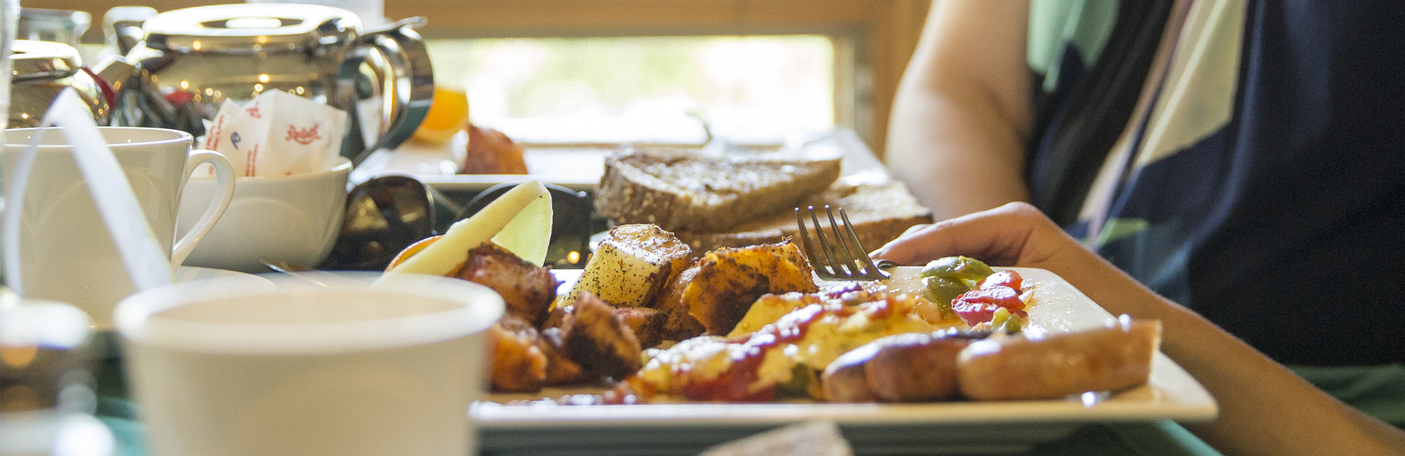 The Mad Musher Restaurant and Riverside Rooms | Bike Cottage Country